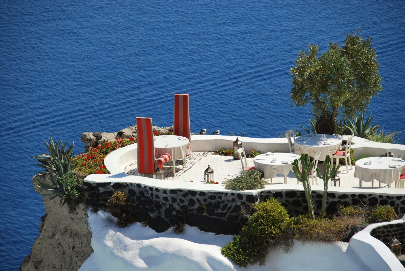 Greece Implements 10-Hour Workday and Four-Day Workweek - Eurotoday